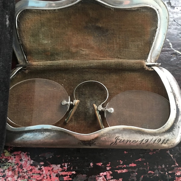 Antique Glasses Case - Etsy