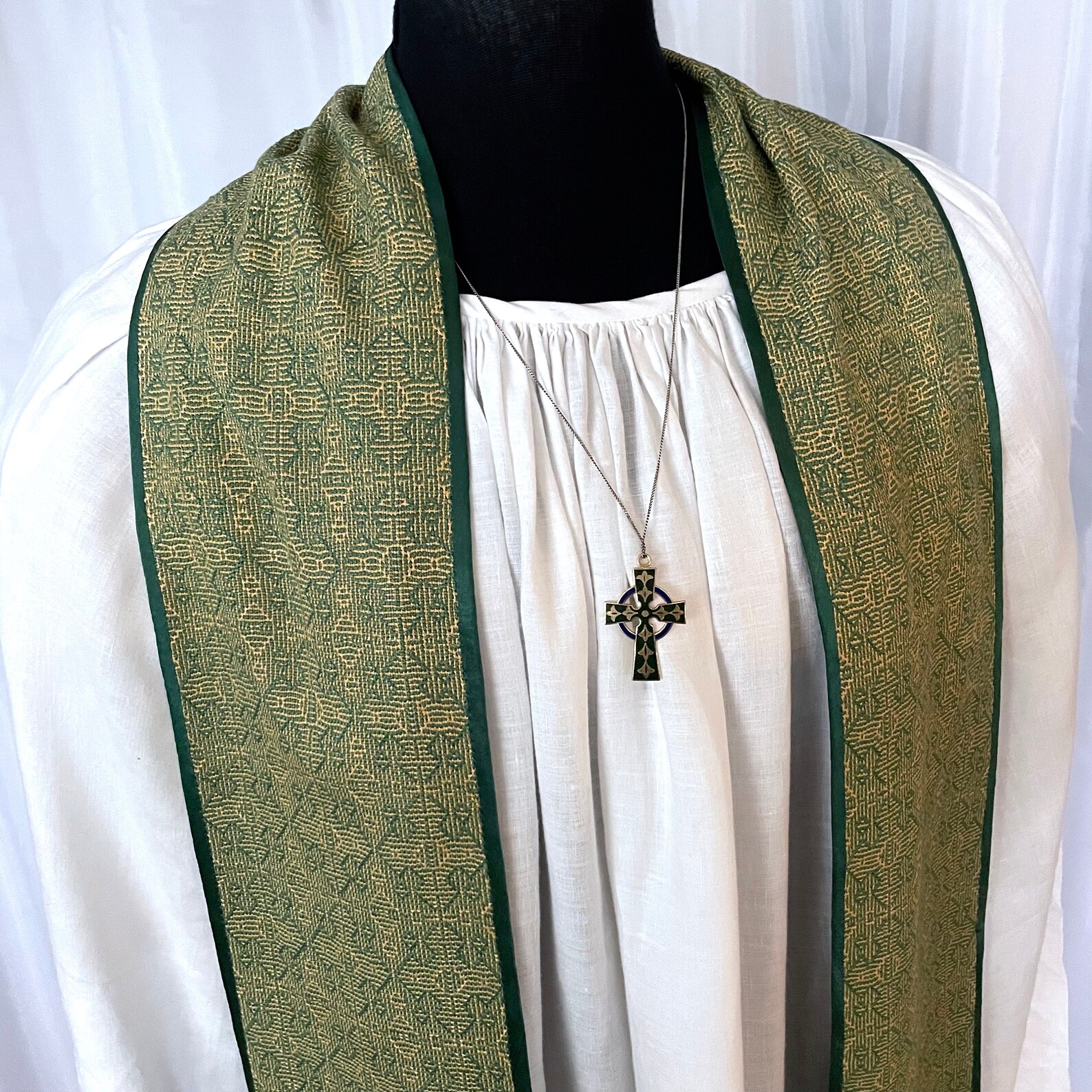 Green Silk Clergy Stole, Handwoven Stole, Ministers Stole, Liturgical ...