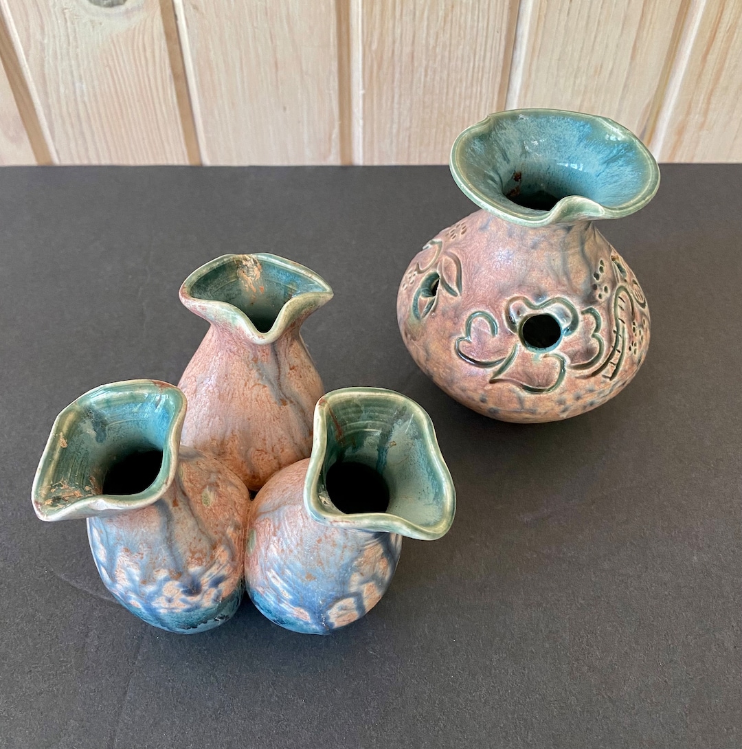Studio Art Floral Frogs, Cluster Vase Signed FZ or F2, Fransecmp, Ash Glazed Pottery, Studio Art ...