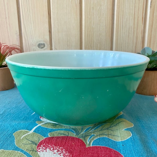 Green Mixing Bowl - Etsy