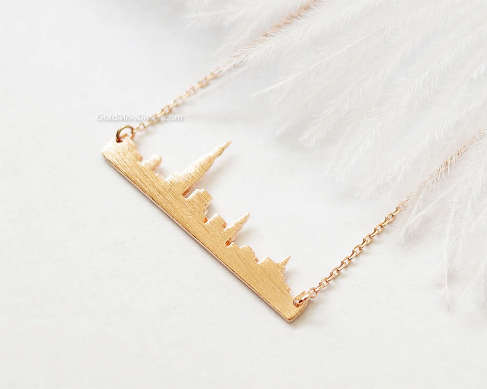 Gold New York Skyline Necklace Newyork Bar Necklace City Bar - Etsy