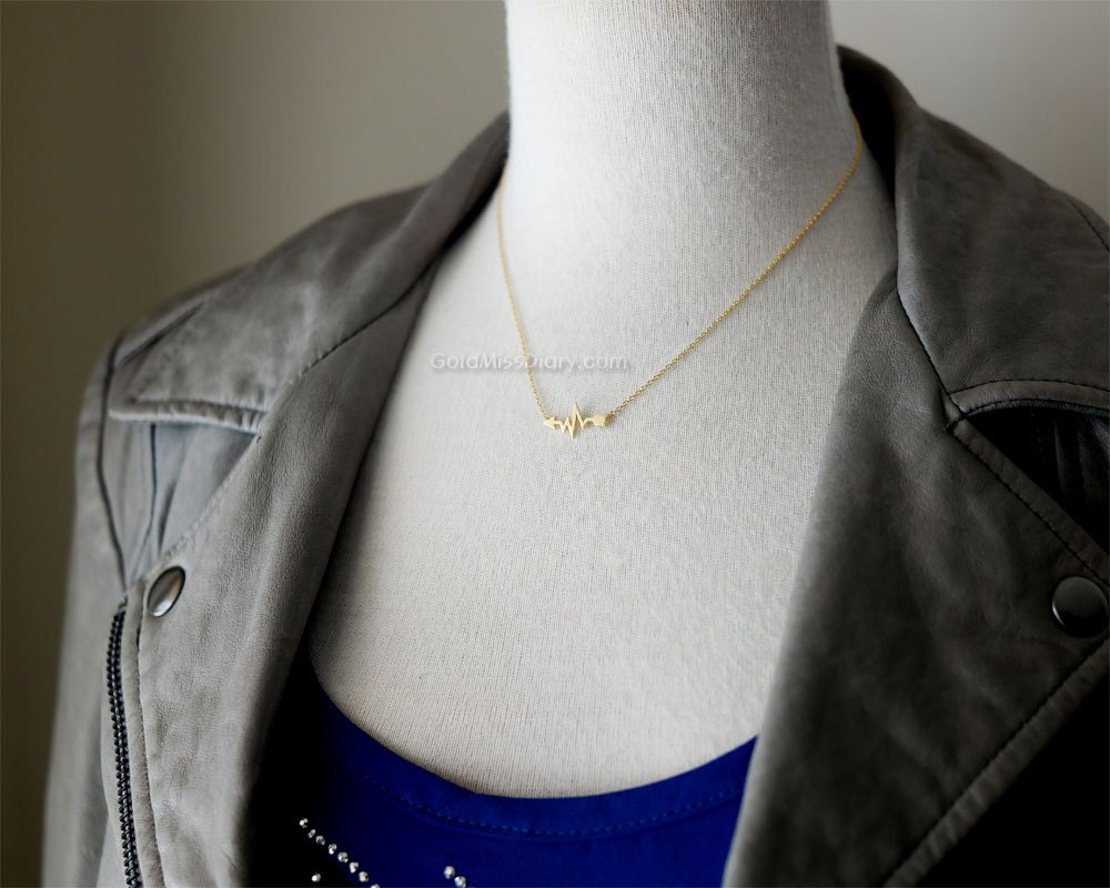 Heart Beat Arrow Necklace in Gold affordable Charm Necklace - Etsy