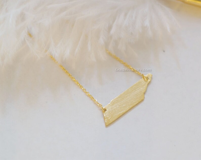 Tennessee State Necklace in Gold, TN State Gold Necklace, Tennessee ...