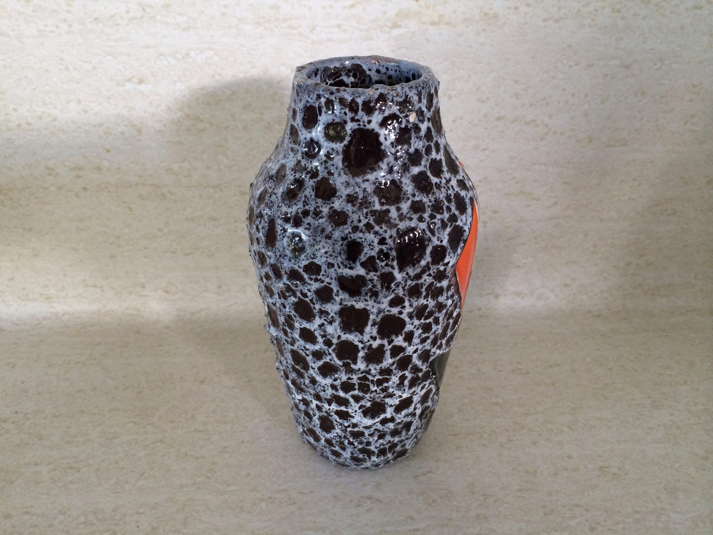 Vallauris Lava Texture Vase by Le Vaucour - Etsy