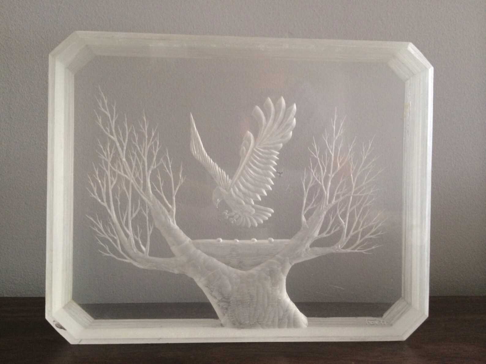 Hand Carved Lucite Table Sculpture of an Eagle Landing on A Nest/tree ...