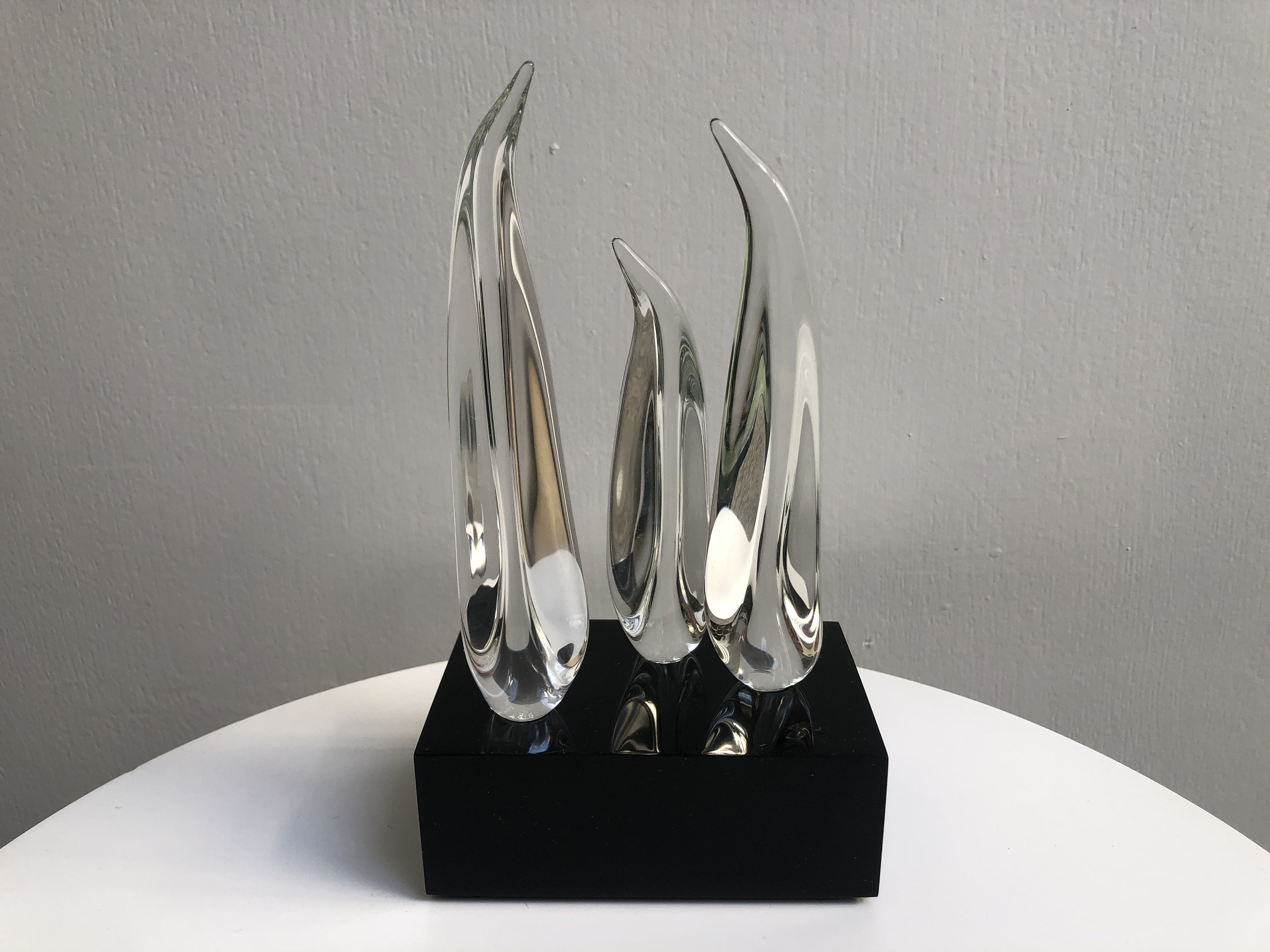 Guyol Crystal Art Glass Penguins Sculpture on Lucite Base - Etsy