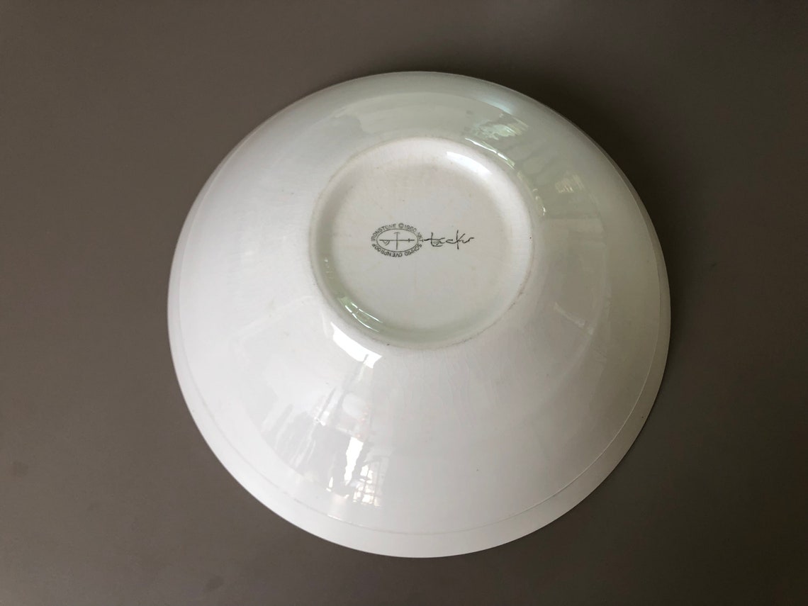 Lagardo Tackett Schmid Ironstone Large Bowl/fruit Bowl - Etsy