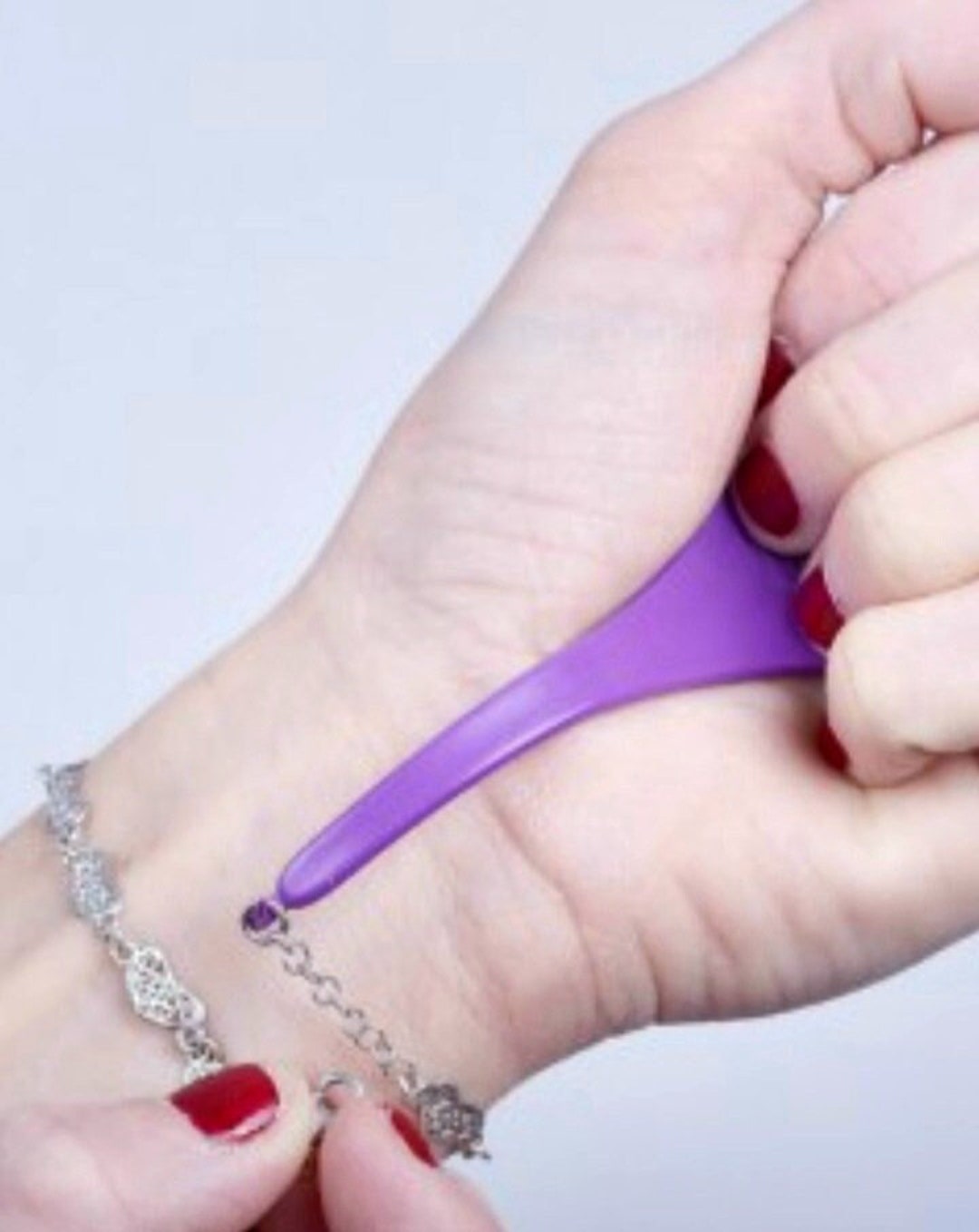 Bracelet Helper Tool With Hook, Hand Accessory Fastening Aid Tool for ...