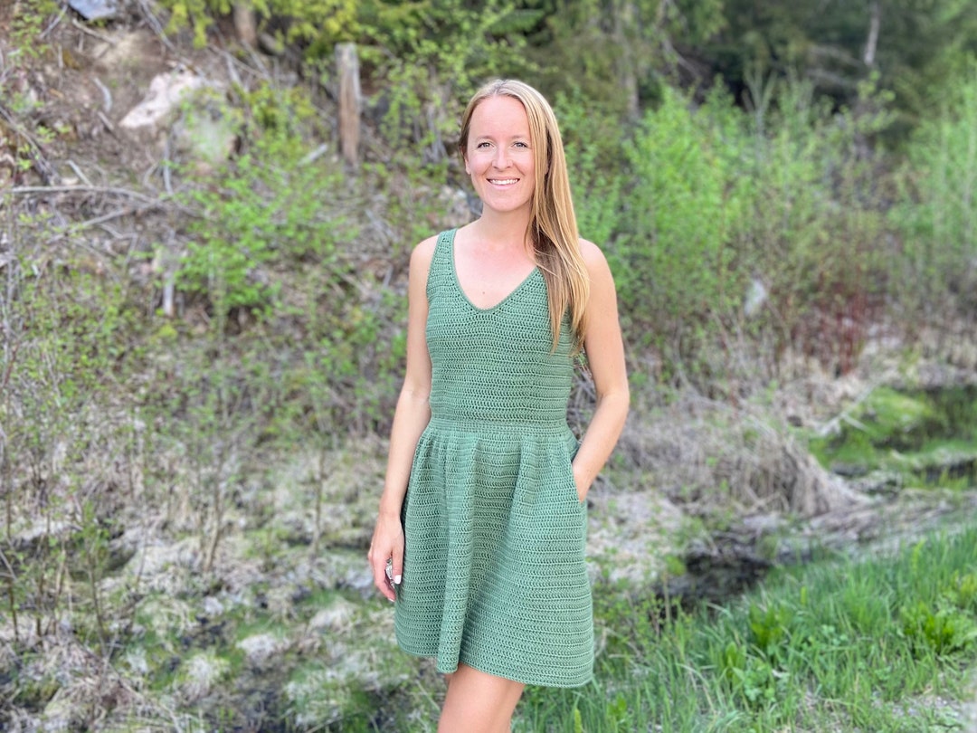Crochet Maria Pocket Dress Pattern - Scoop Neck Pullover Top-down in ...