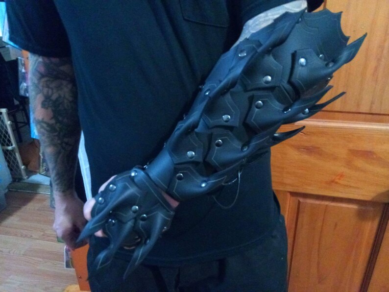 Leather Claw Large Gauntlets With Option of Hand Claws | Etsy