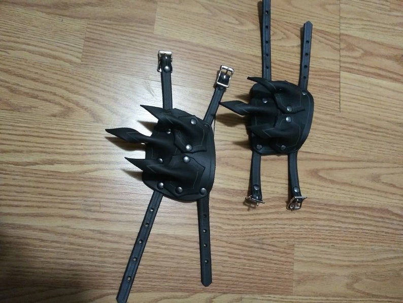 Leather Claw Large Gauntlets With Option of Hand Claws | Etsy