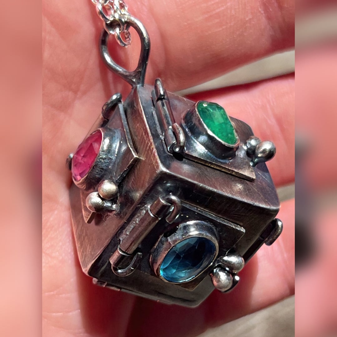 Fidget Toy Locket Pendant. Stress Relief, Pillbox, Keepsake, Boho ...