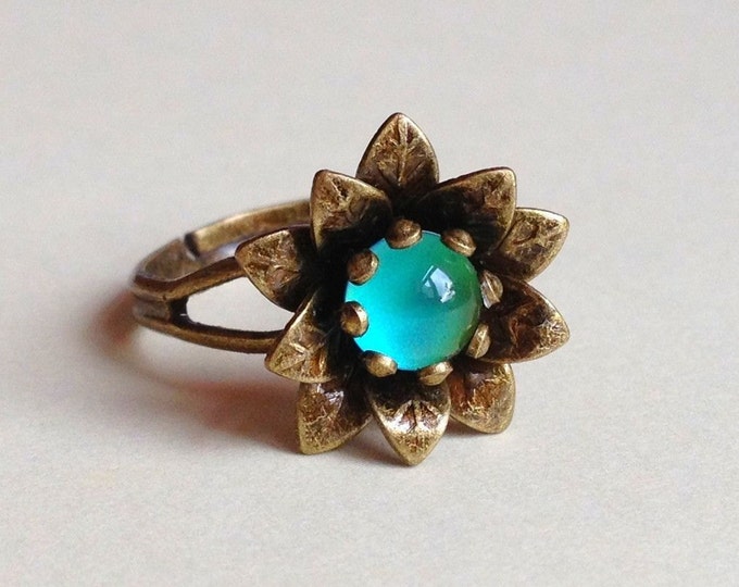 Antique Finish Flower Mood Ring - Etsy