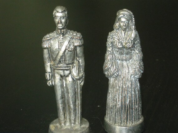 Metal Pewter Chess Pieces Medieval King and Queen 4 Inches - Etsy