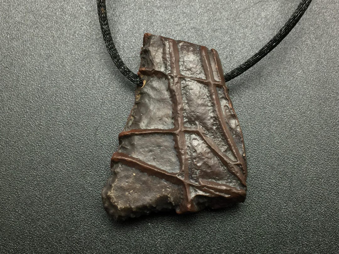 Sahara Desert Script Rock Pendant, Raw Natural Tsesite Desert Varnish ...