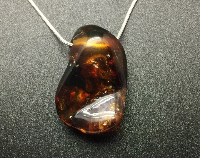 Mexican Amber Pendant, 38mm Amber From Chiapas, Mexico. Mayan Amber ...