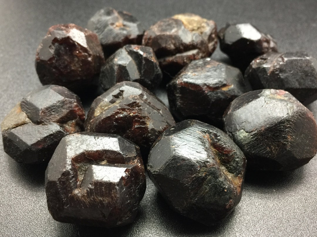 12 Raw Garnets, Large 28mm Red Garnet Stones, Natural Garnet Crystals ...