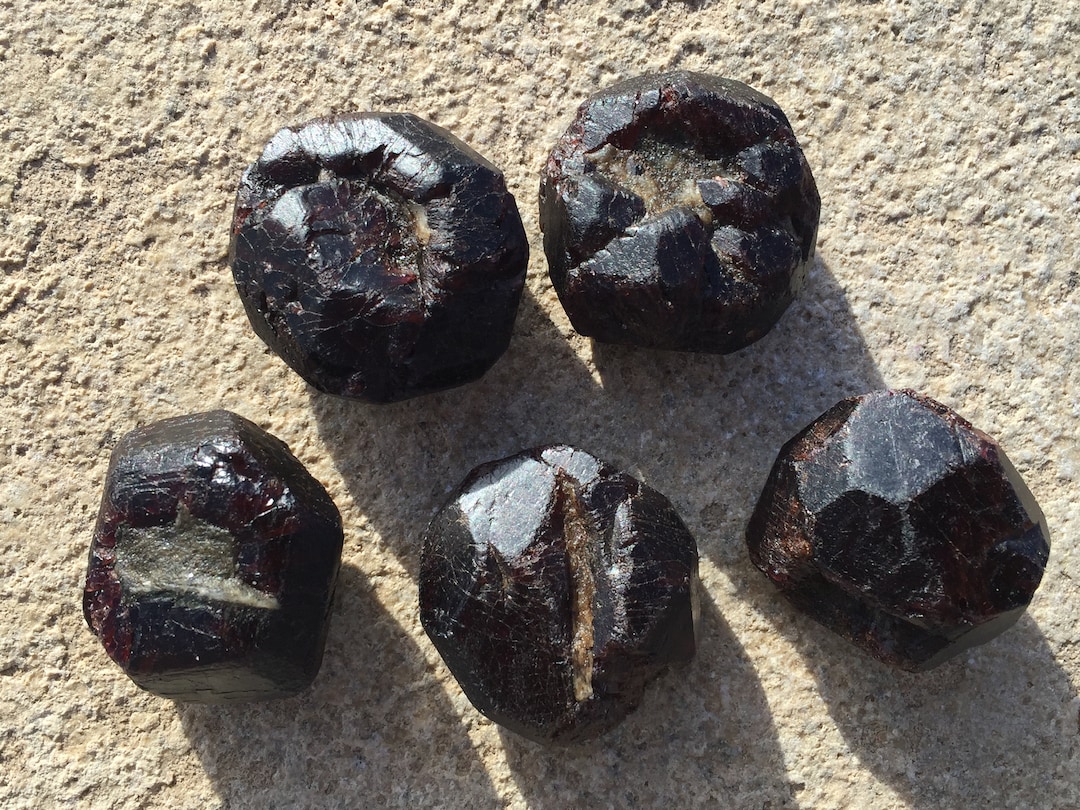 5 Raw Garnets, Large 32mm Red Garnet Stones, Natural Garnet Crystals ...