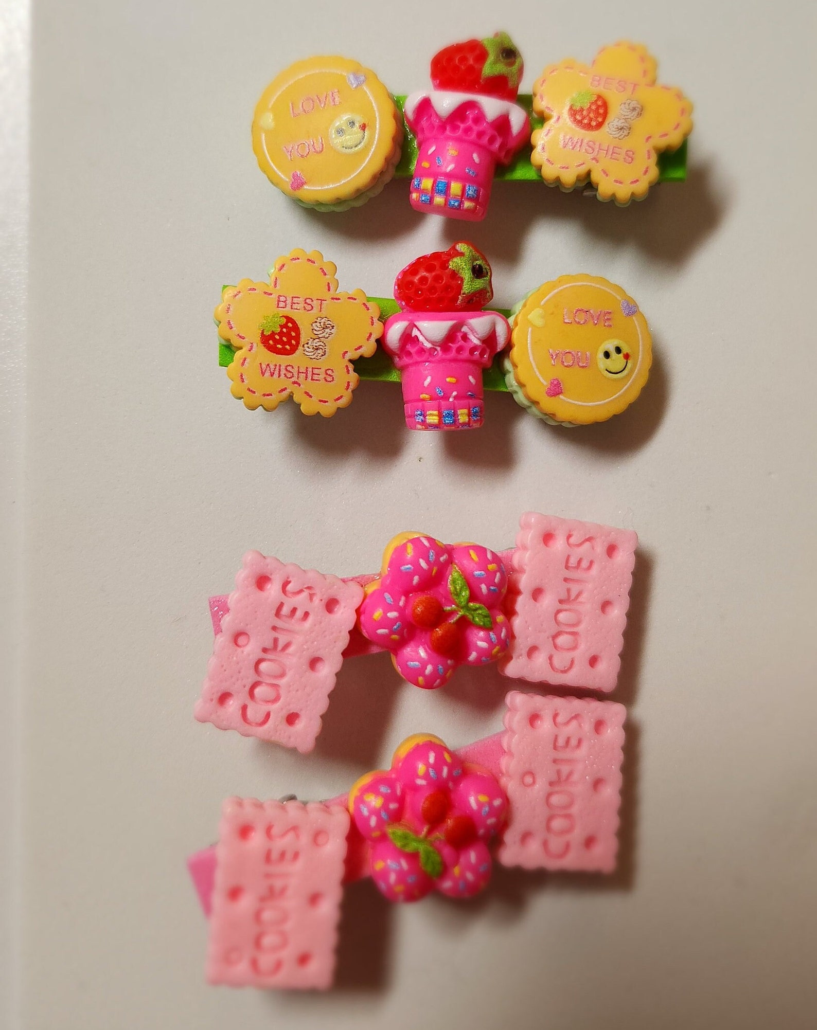 Kawaii Cookies, Candy, Strawberry Pie Alligator Kawaii Hairclips, Hair ...
