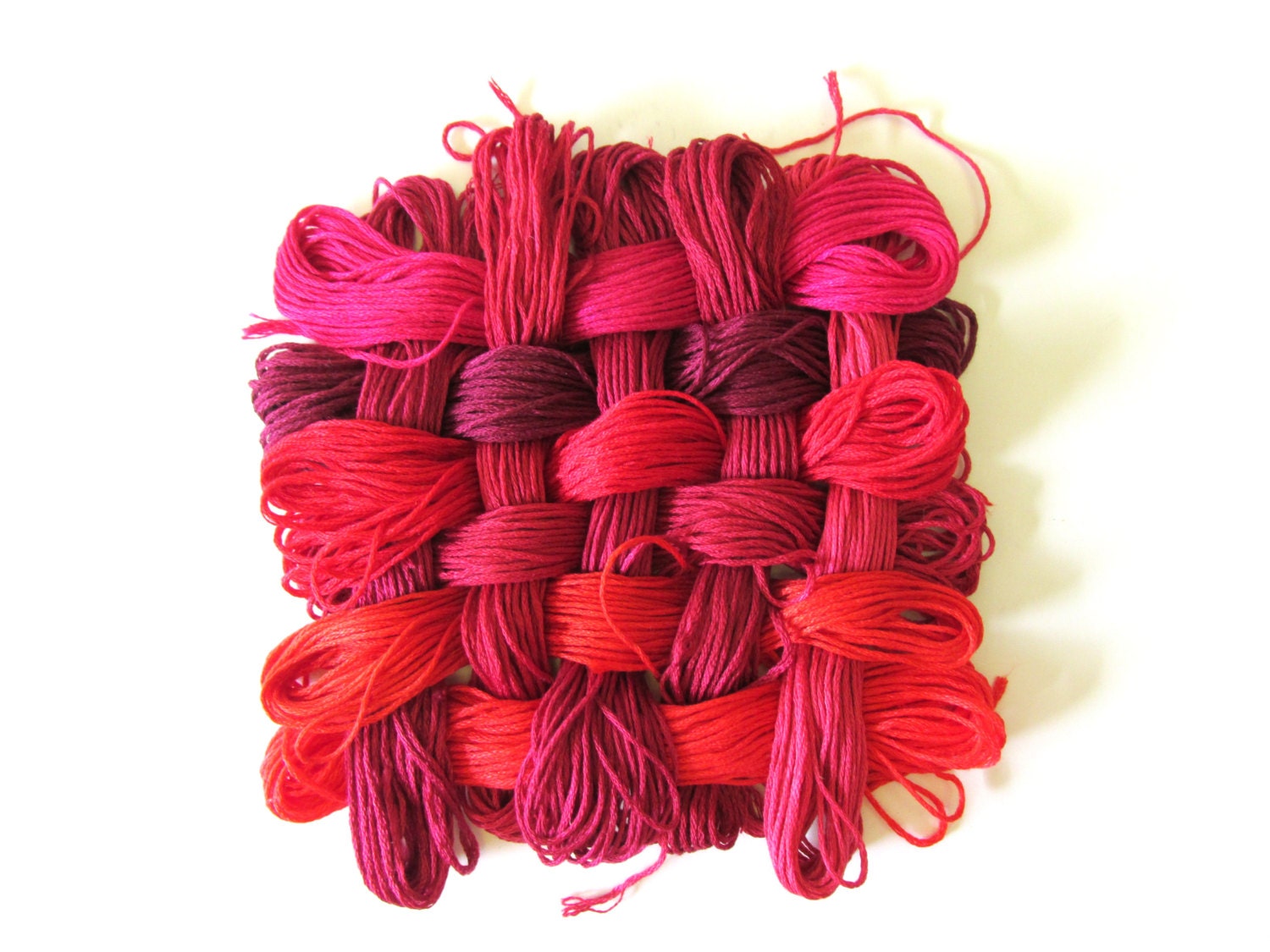 DMC 24 Skeins Pack Shades of Red Red Thread Pack of 24 | Etsy