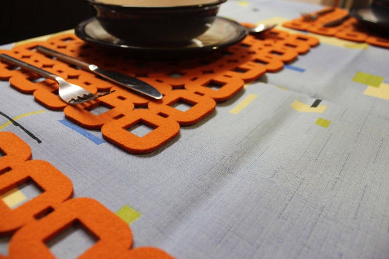 Placemats and Coasters Circle Round Shape Designs Felt Table Mats Set ...