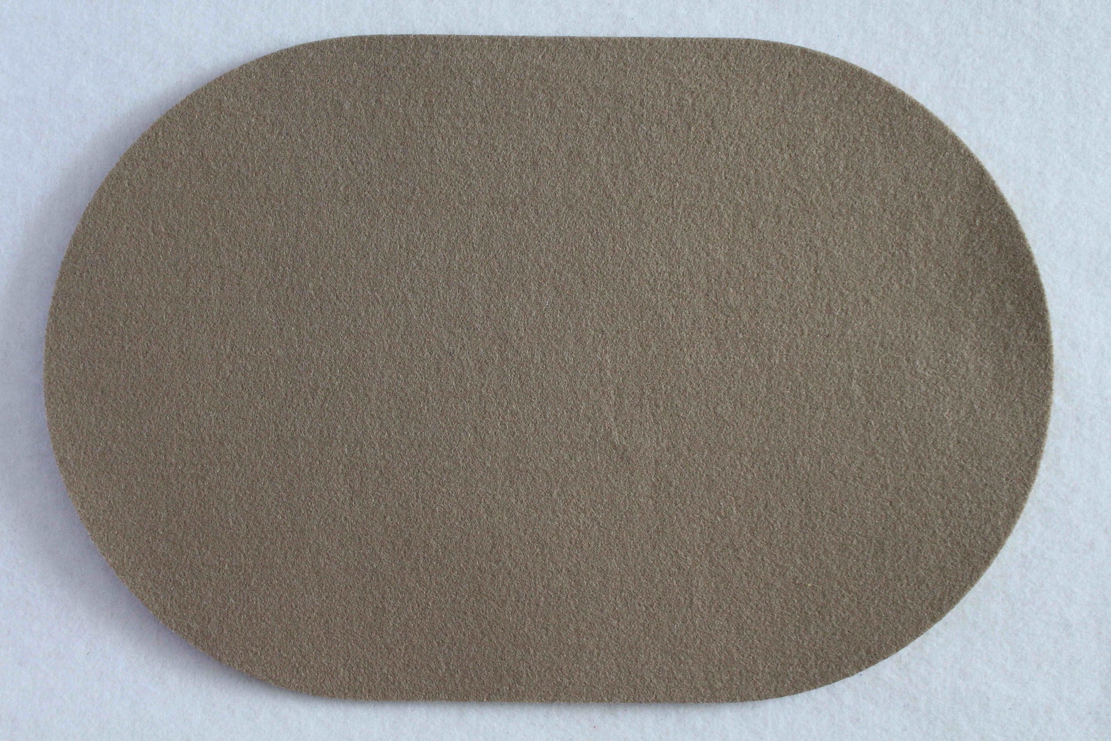 Felt Placemats Oval Shape Set of 6. START Enjoy the New Interior Décor ...
