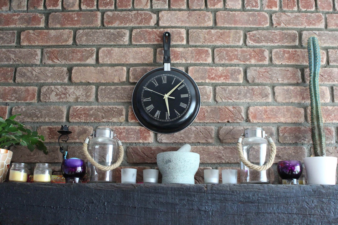 Last One UNIQUE Frying Pan Wall Clock - Etsy
