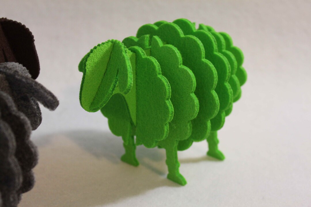 Clever Irish Hand Made 3D Sheep Shape Felt Coaster Quirky Gadget Irish ...