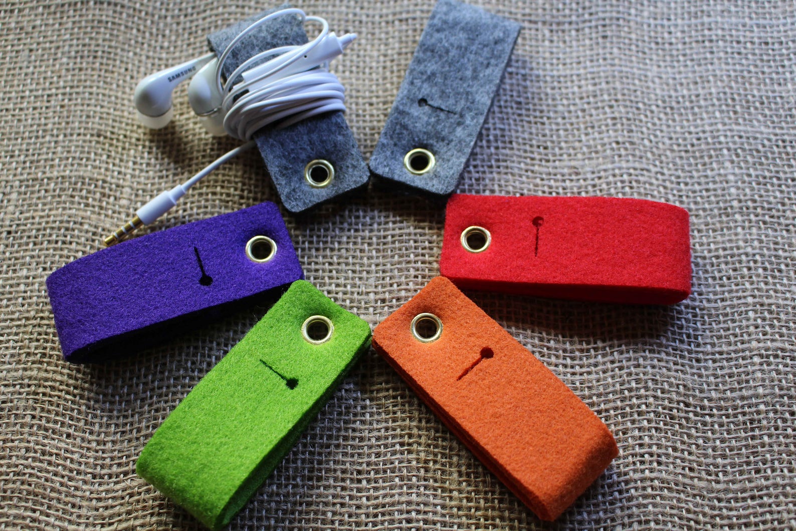 Cool Gadget Multifunction Felt Key Chain Fob Earphone Cable Organize ...