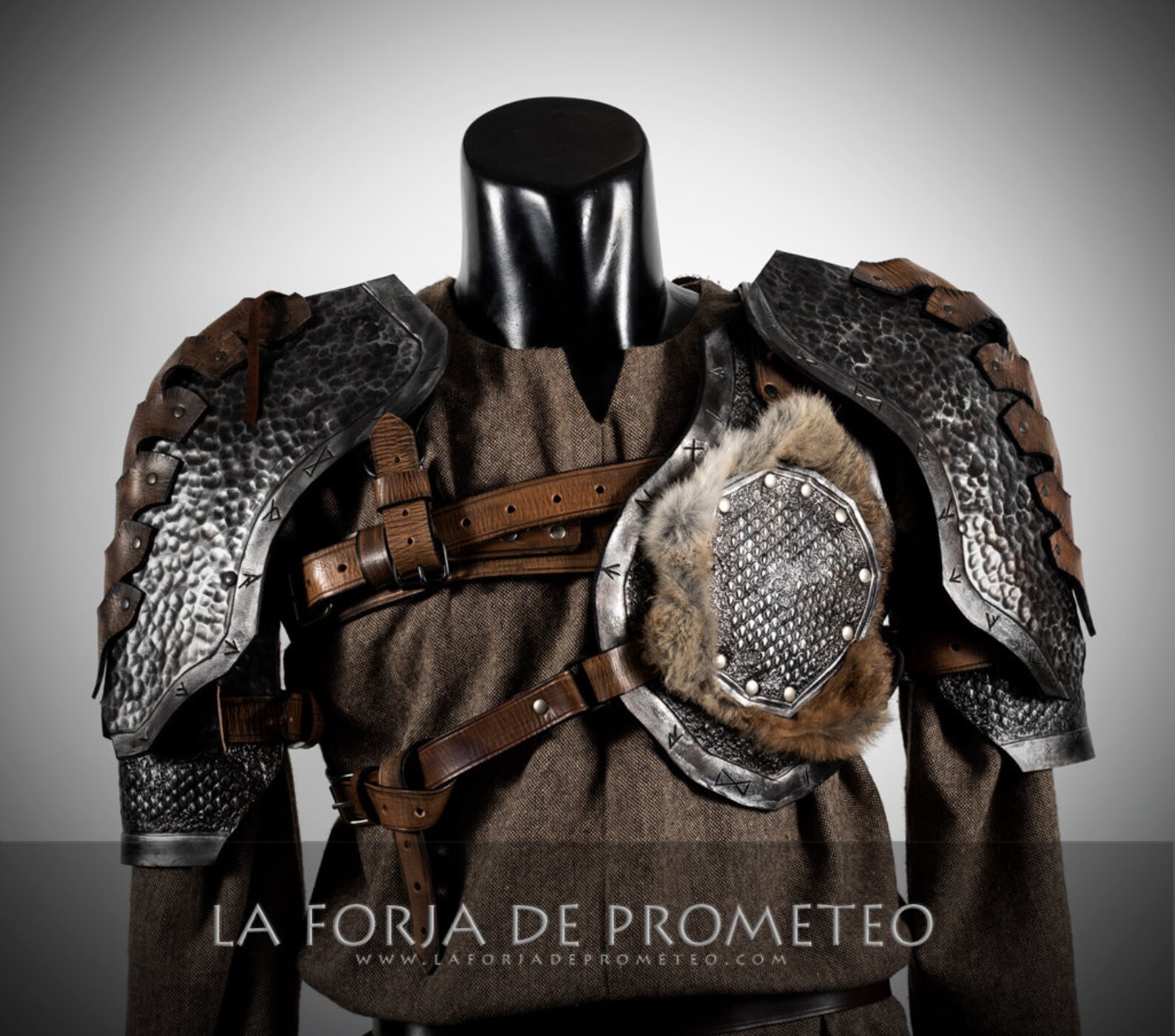 Barbarian Pauldron Viking Pauldron Orco Pauldron Leather | Etsy