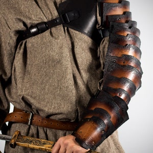 Roman Manica Arm Bracer leather Bracer leather armor armor | Etsy