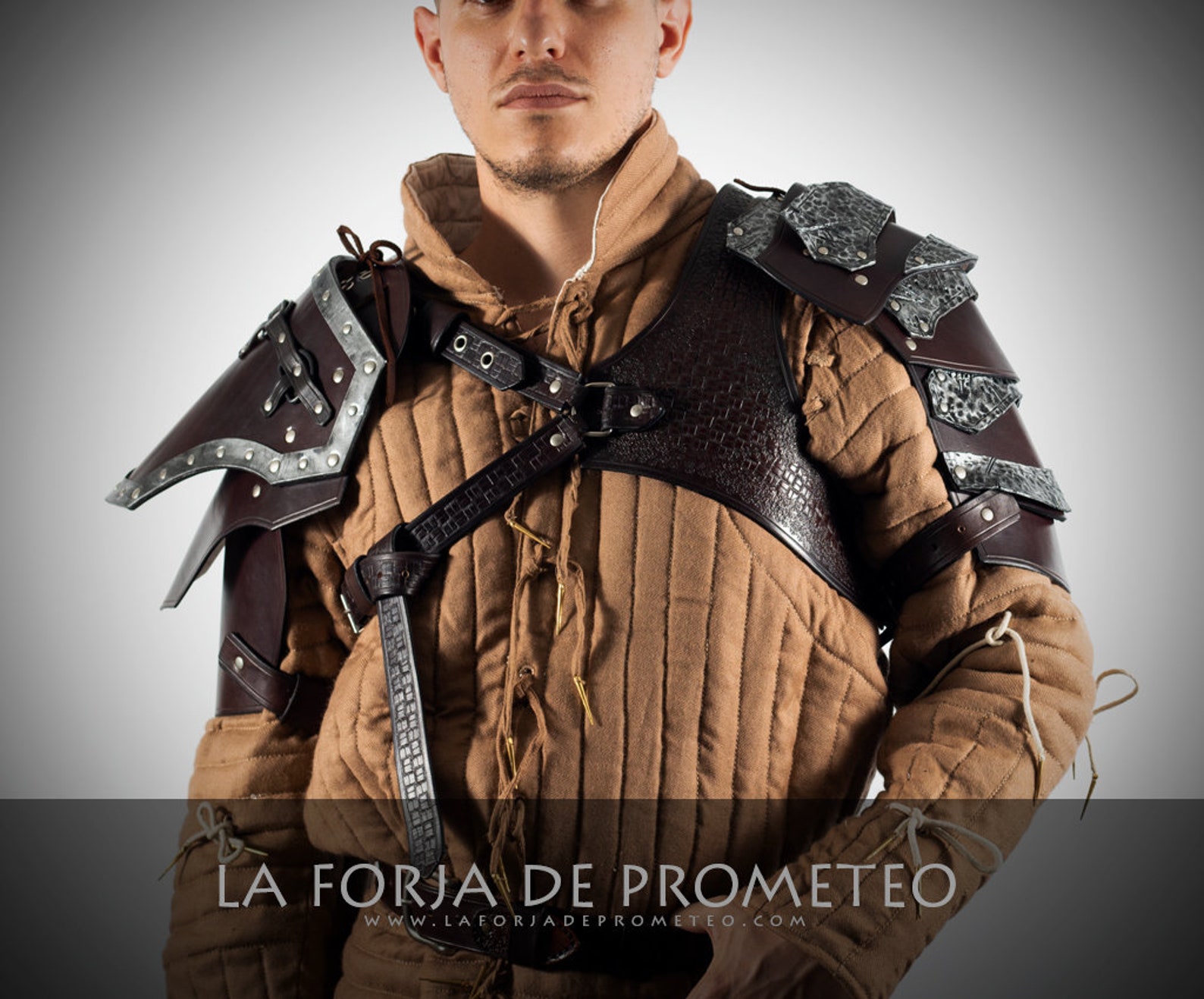 Barbarian Pauldron Viking Pauldron Orco Pauldron Leather - Etsy