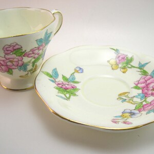 Antique Foley Tea Cup and Saucer Set, Yellow With Bouquet of Flowers ...