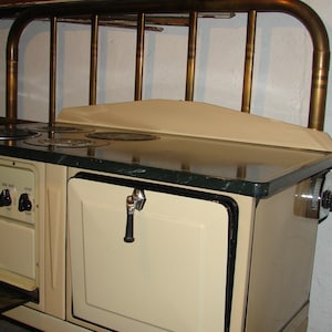 Late 20's Early 30's Monarch Electric Stove With Faux Marble Green Top ...