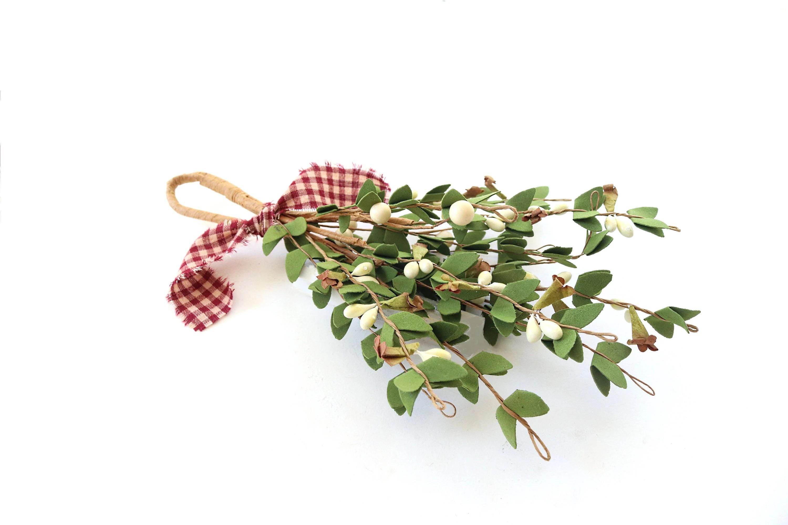 Mistletoe Decoration . Mistletoe Ball . Hanging Mistletoe . Mistletoe ...