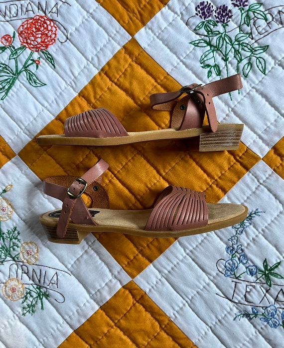 70s MADE IN ITALY Dusty Rose Leather Sandals, 8 - Gem