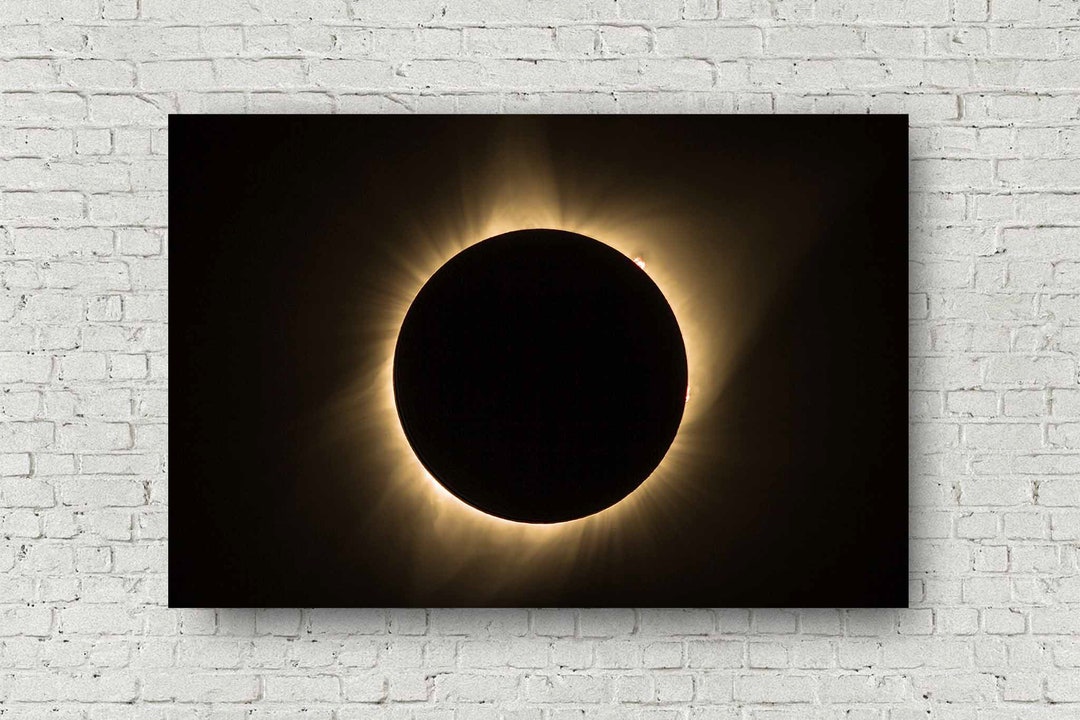 Celestial Metal Print Wall Art of Total Solar Eclipse With Visible Sun ...