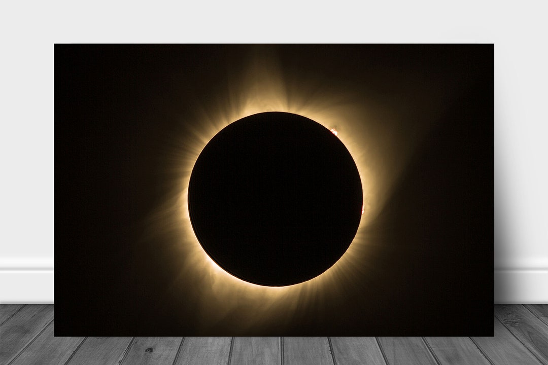 Celestial Metal Print Wall Art of Total Solar Eclipse With Visible Sun ...