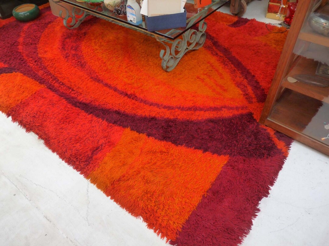 1960's Mid Century Shag Rug Orange, Red and Maroon - Etsy