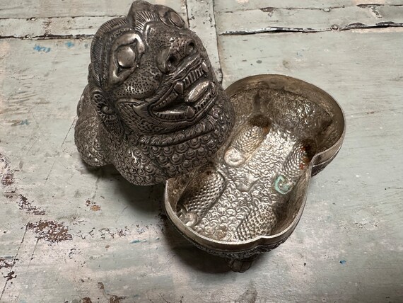 Vintage Chinese Silver Mixed Metal Foo Dog Box - Gem
