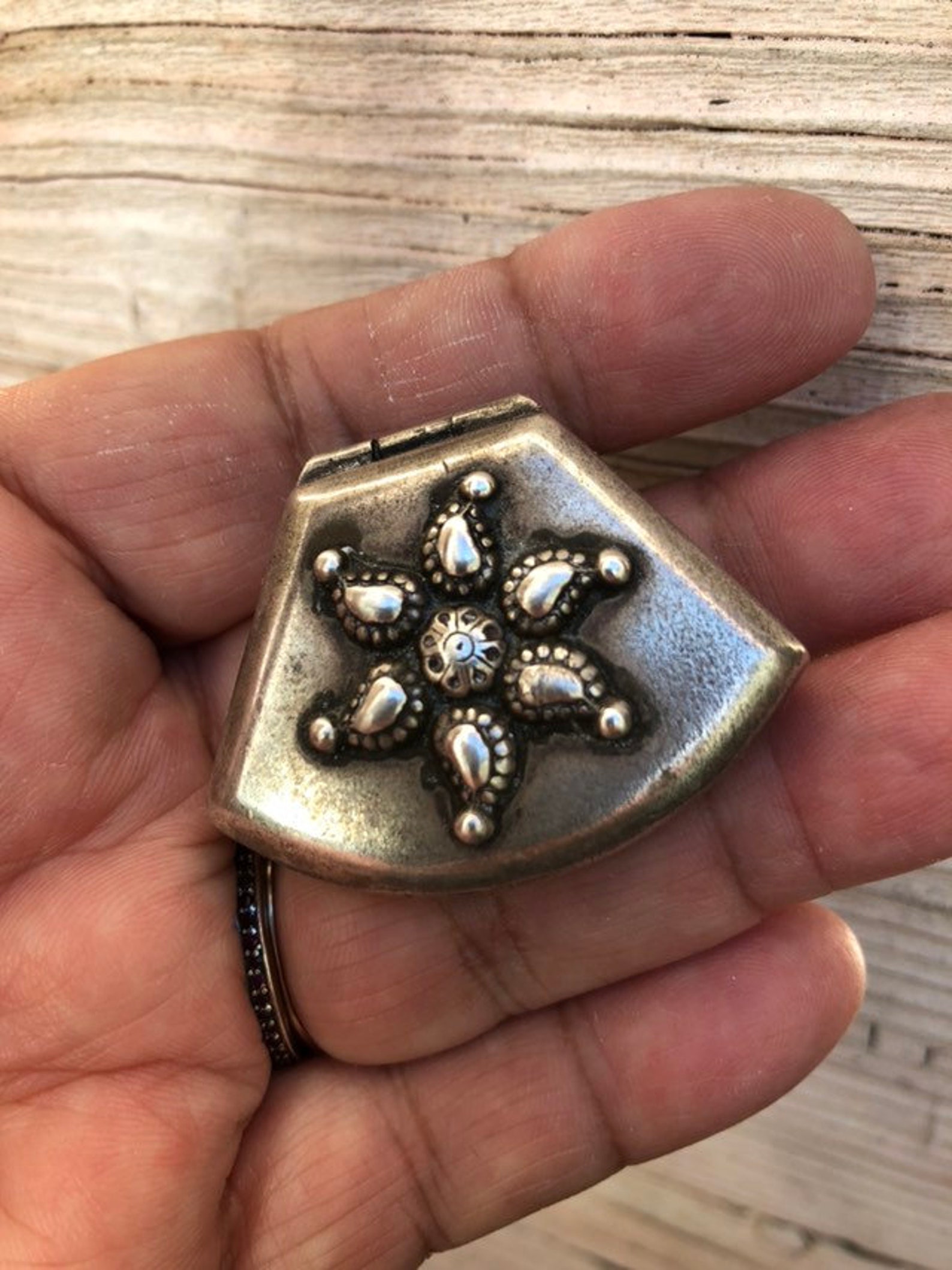 Vintage Sterling Silver Pill Box With Paisley Repousse Relief - Etsy