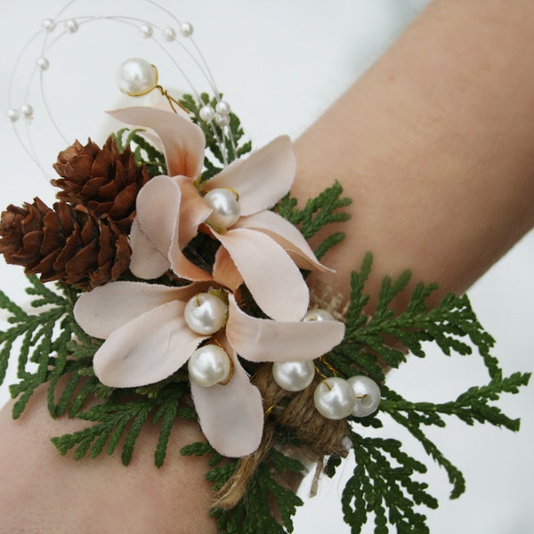 Winter Corsage - Etsy