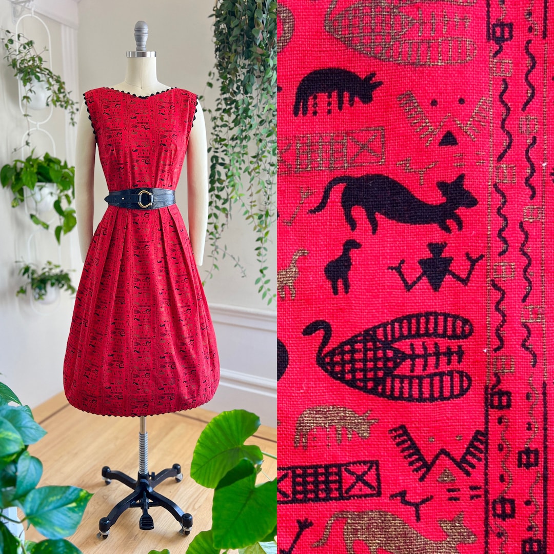 Vintage 1950s Sundress | 50s Egyptian Hieroglyphics Novelty Print Cats ...