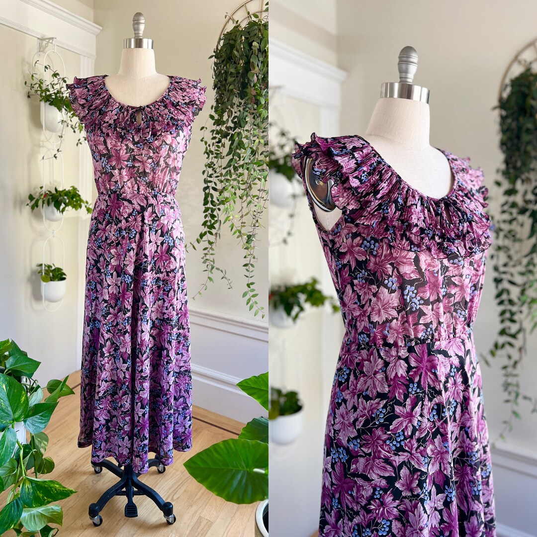 Vintage 1970s Maxi Dress | 70s Grapes Leaves Wine Tasting Novelty Print ...