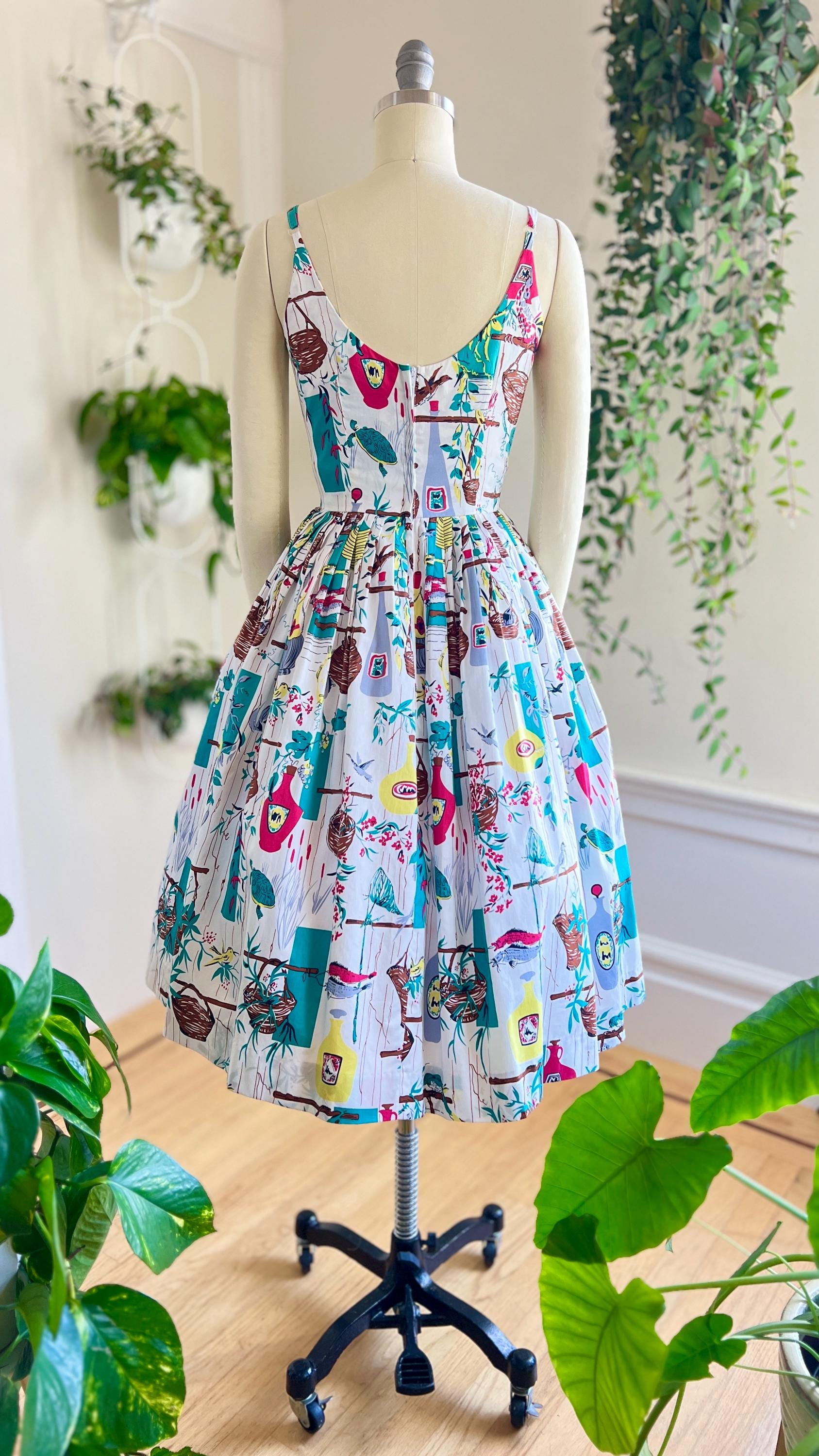 Vintage 1950s Style Sundress | DOLLZ & DAMES Novelty Print Cotton ...