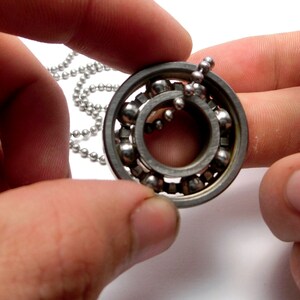 Kinetic Spinning Ball Bearing Necklace, Stainless Steel, Adhd/ocd ...