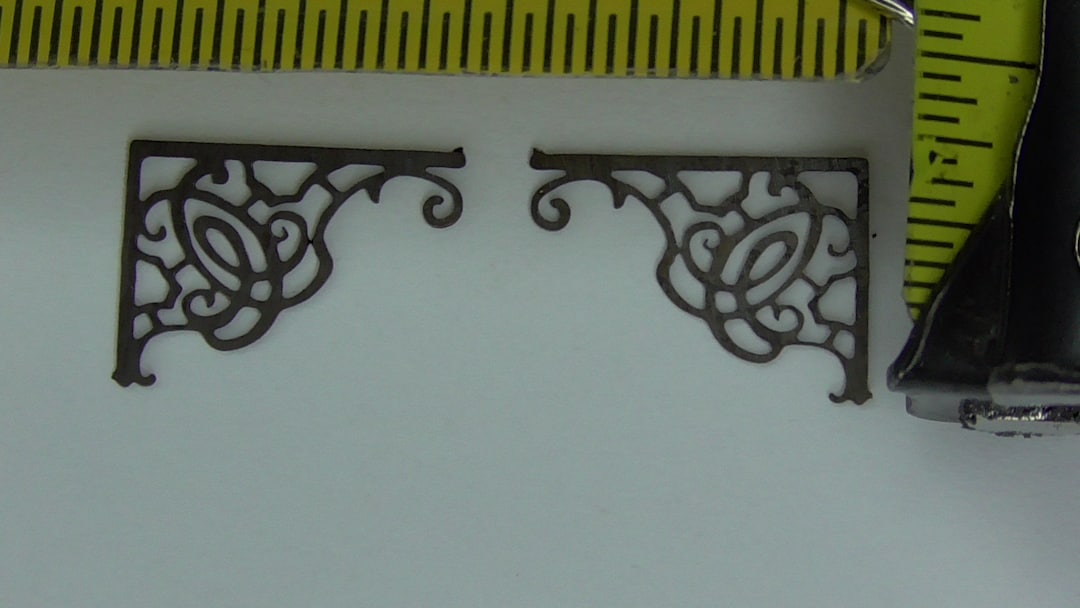 24th Scale Pair of Brackets Dolls House or Railway by Ironwork & Black ...