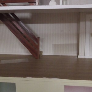 12th Scale Vintage Dolls House Decorated Dolls House Bay Windows KRM11 ...