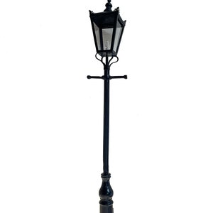 12th Scale Dolls House Victorian Working Street Light Black Country ...