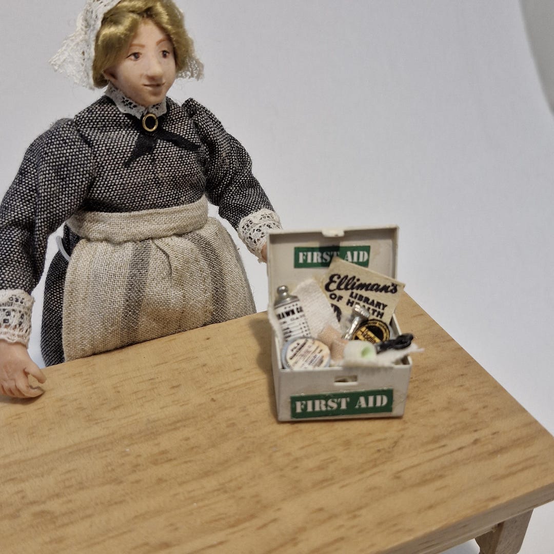 12th Scale Dolls House Vintage First Aid Metal Tin AR09 - Etsy